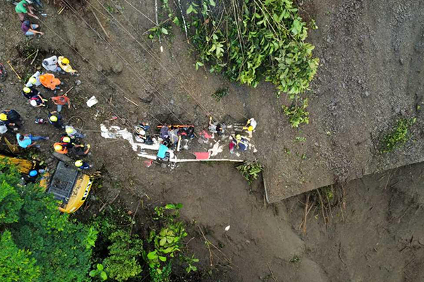 Al menos 15 personas habrían muerto en derrumbes en Chocó