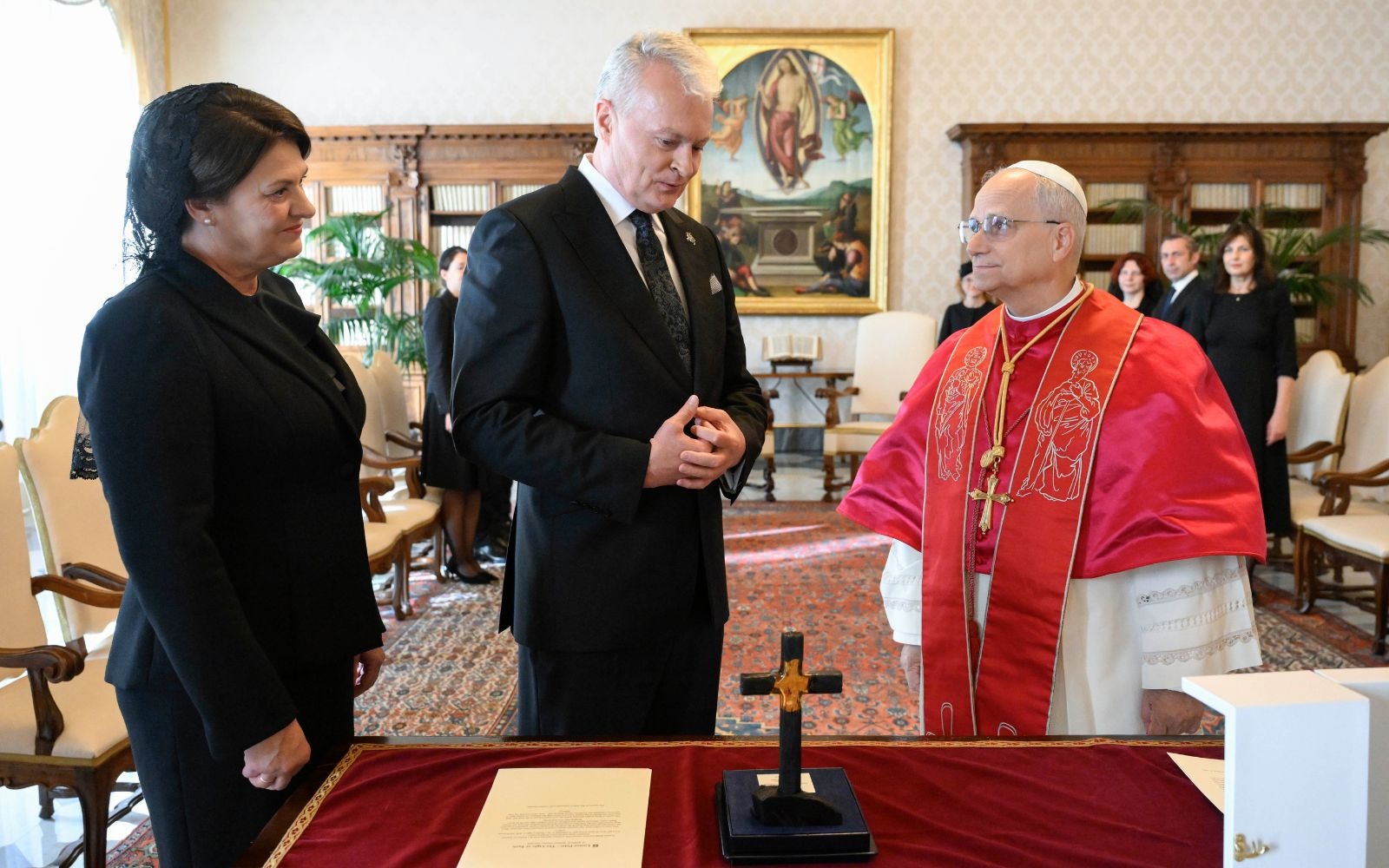 El presidente de Lituania destaca la voz del Papa León XIV en la ...
