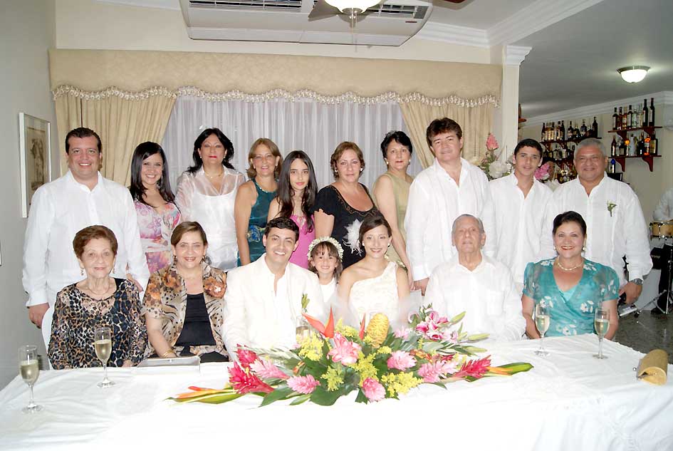 Matrimonio de Rodrigo Castañeda González y Stephanie Llanos Correa