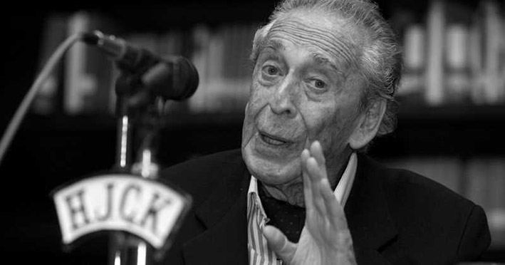 La huella que dejó Álvaro Castaño, pionero de la radio cultural